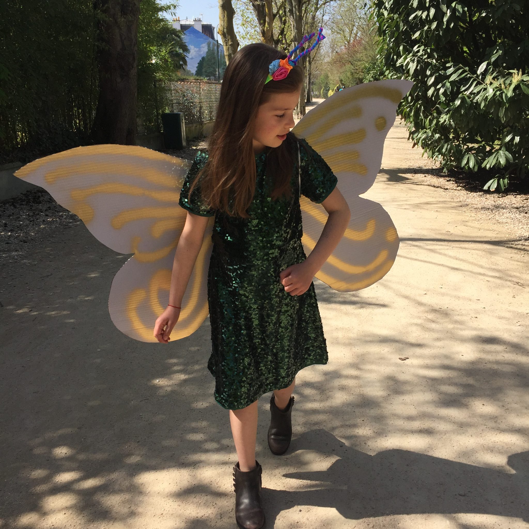 DIY COSTUME PAPILLON - Ateliers pour colorer les idées et révéler sa ...